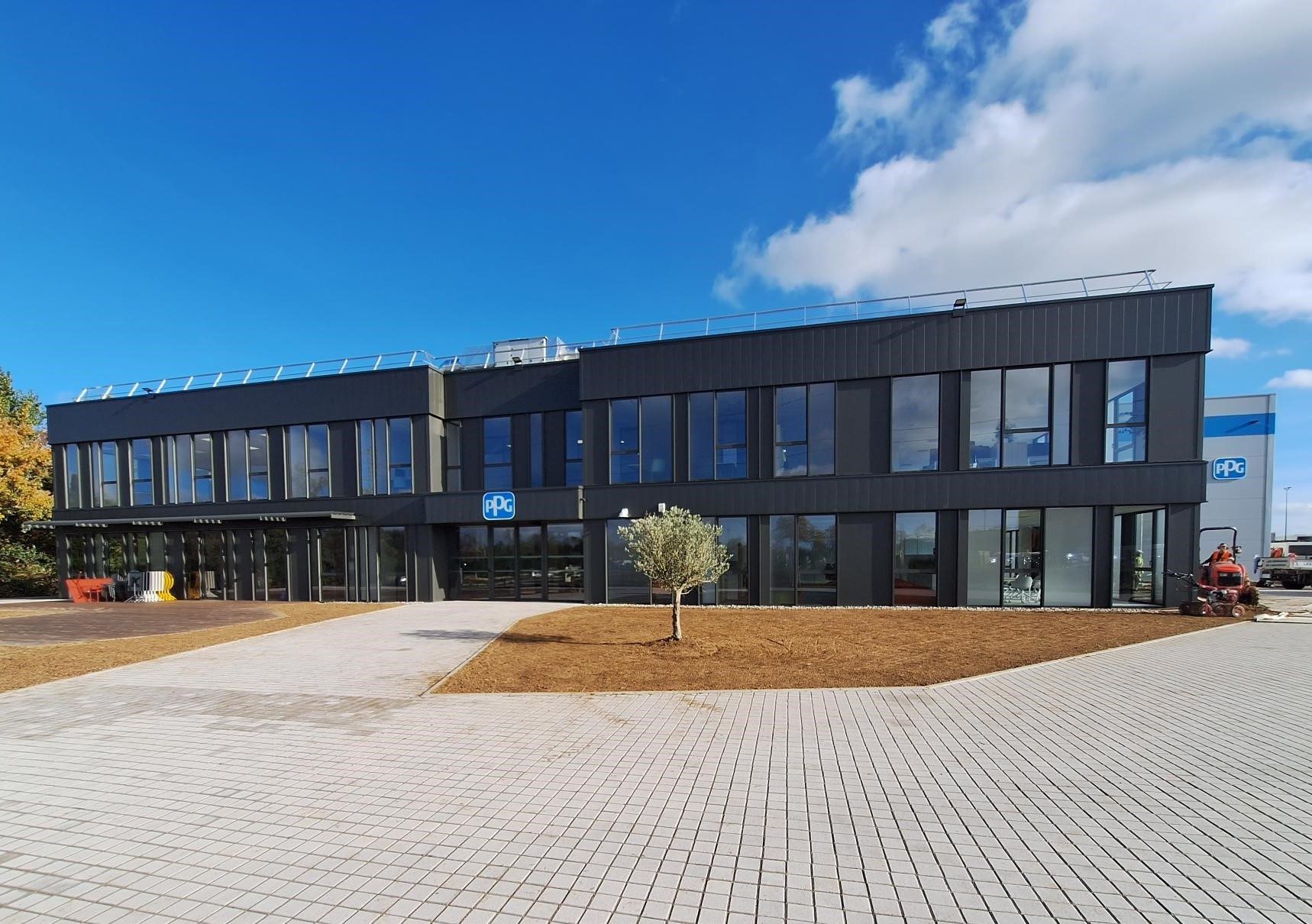 PPG Opens Support Center in France